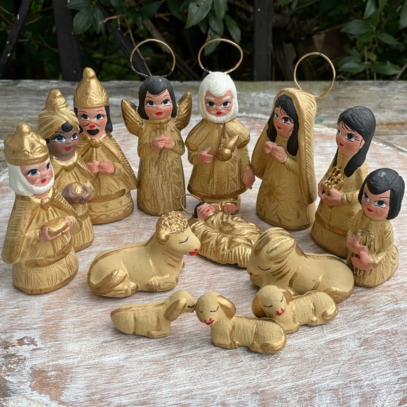 Holiday | Vintage Gold Nativity Set Pottery Mexico | Poshmark